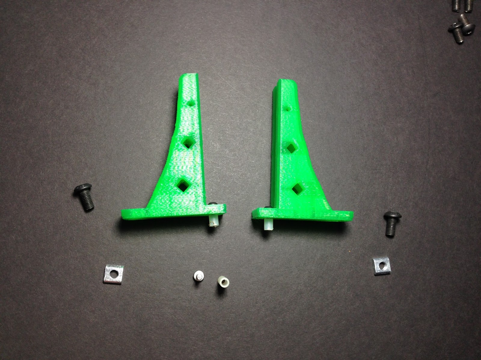 Learn By Making: Mini Project - PCB Vise