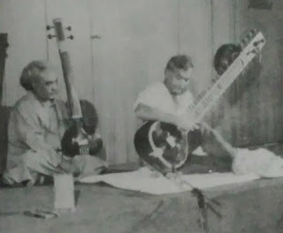 CHINAR SHADE : GHULAM RASOOL SANTOSH , WELL KNOWN POET CUM PAINTER FROM ...