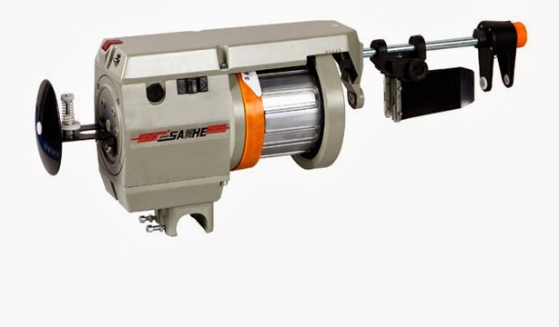 Online Textile School: Projectile Loom