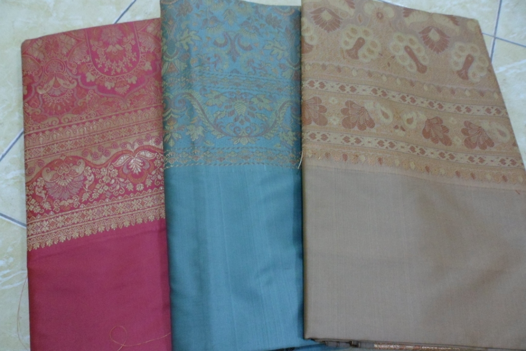 Beli Di Sini: Kain Sari Elegant... Promosi RM95.00