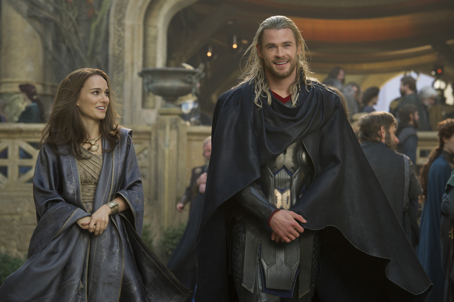 Thor Battles to Save the Nine Realms in 'Thor: The Dark World'