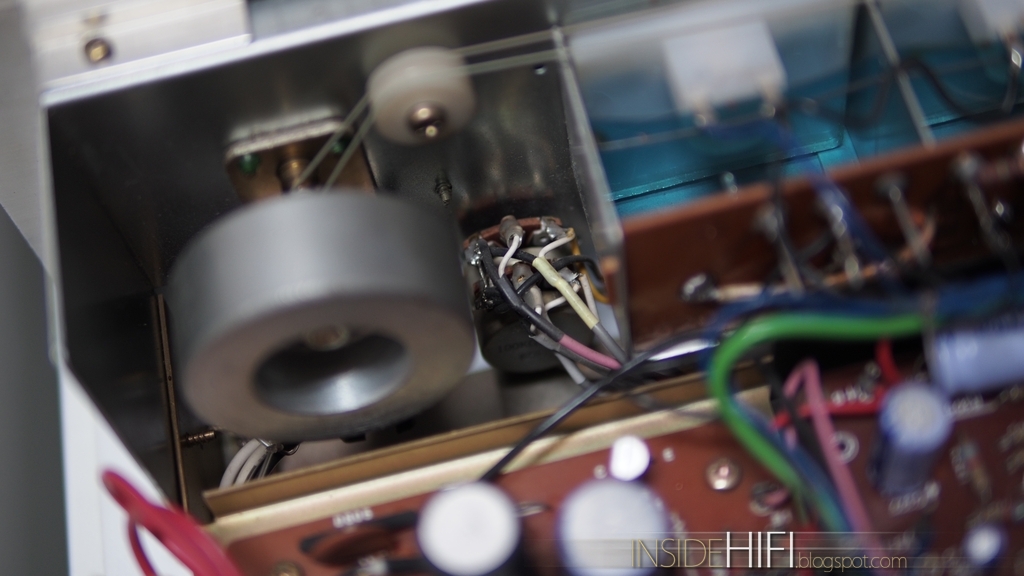 Inside Hi-Fi: NAD 140