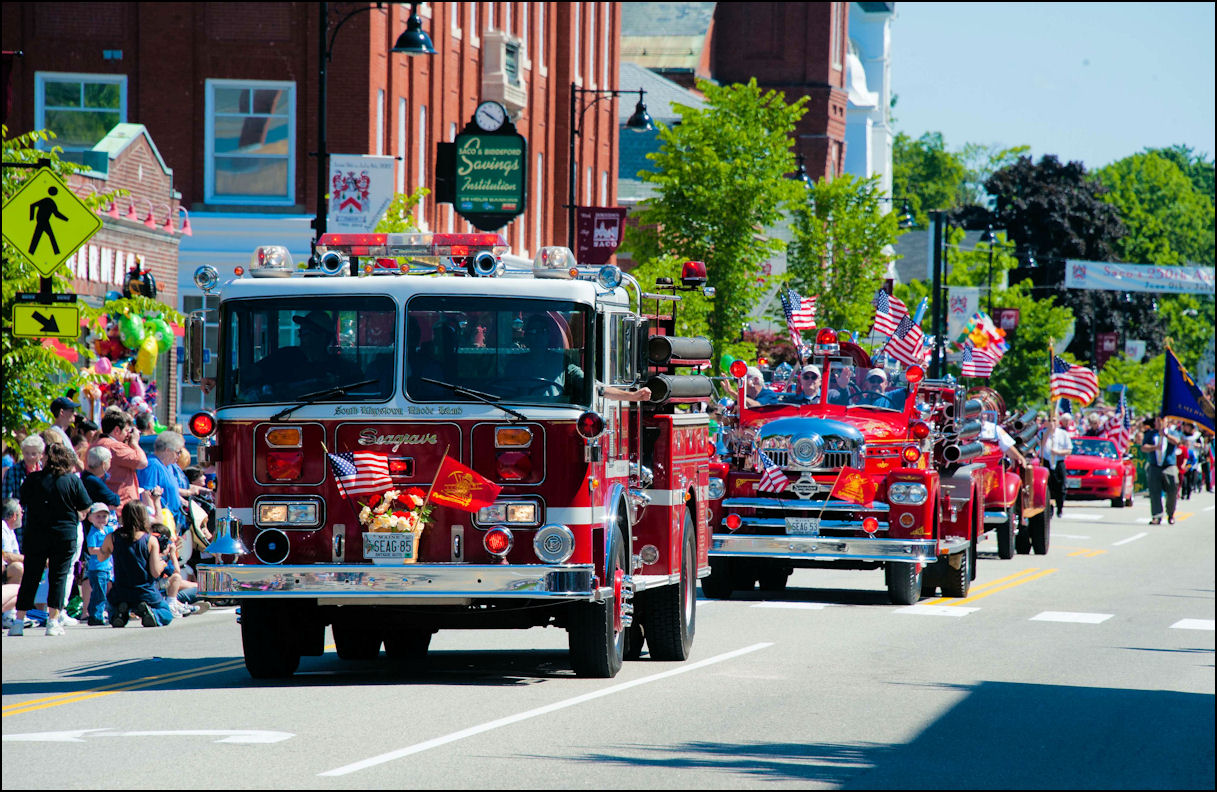 Weekly Photography Tips: Small town parades and car shows....