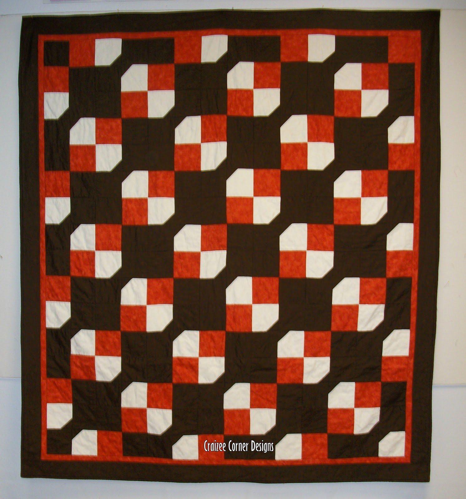Craizee Corners: Floating Squares Quilt Pattern