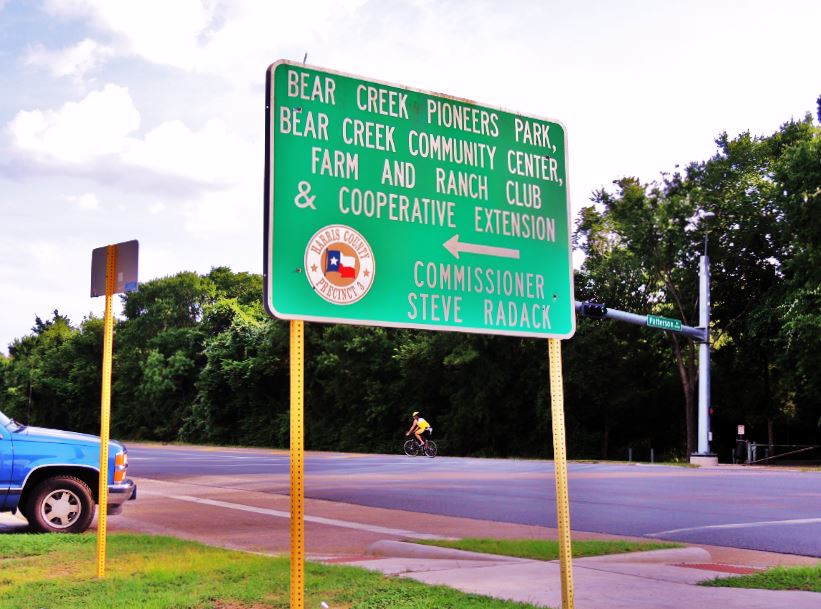 H-Town-West Photo Blog: Cullen Park Trail Head at Highway 6 and ...