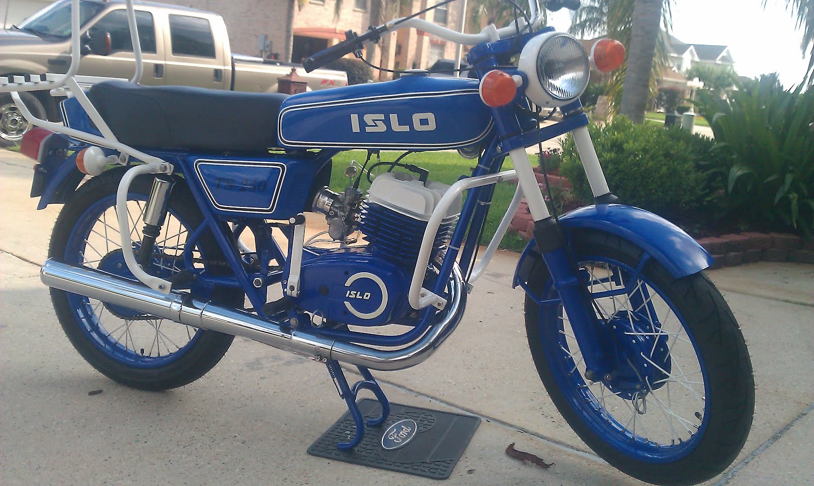 islo-pitbullgarage: ISLO TS-250cc