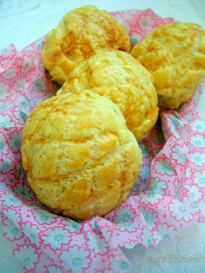 Peng's Kitchen: 菠萝包 Pineapple Buns (Bo Luo Bao)