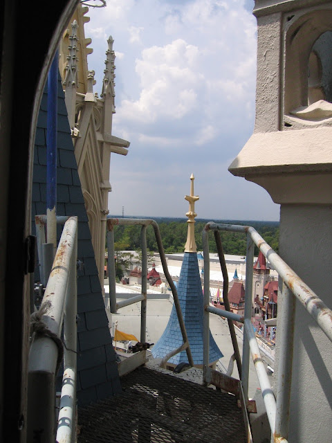 Disney Avenue: 25 STUNNING Photos Atop Cinderella Castle You Have To ...