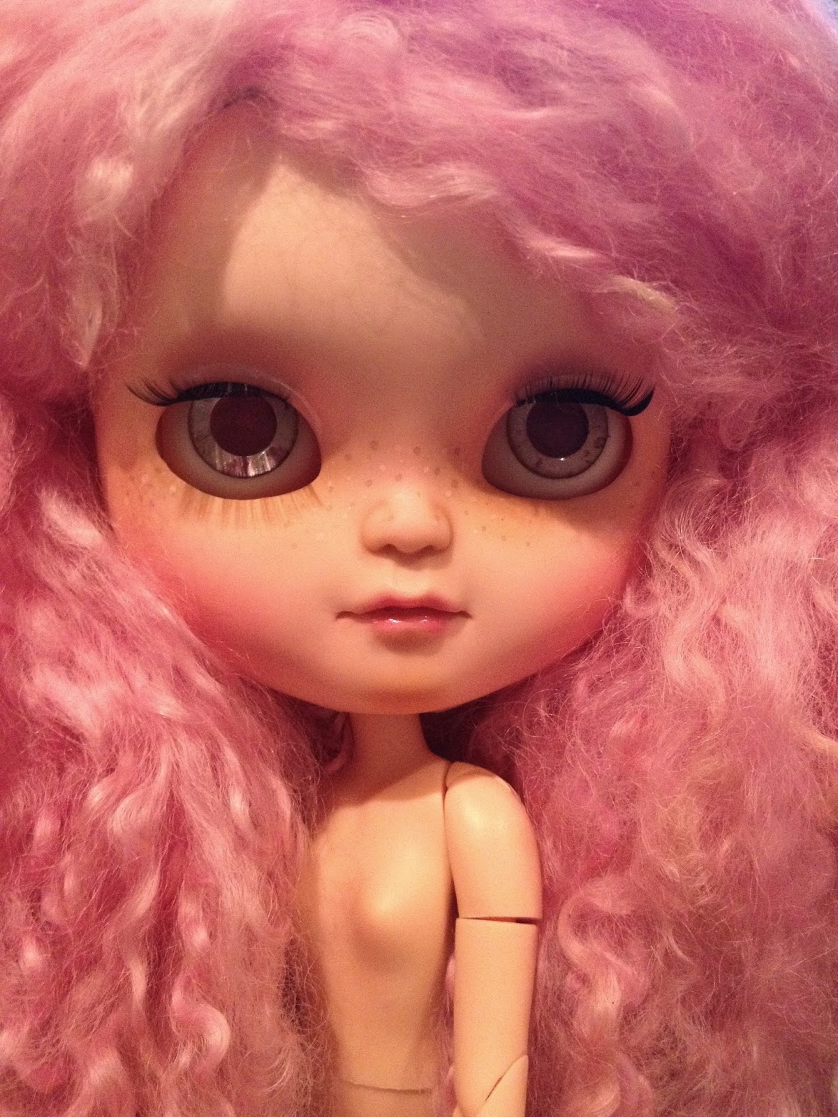 The Henriksdatter dolls: Azucena, Custom icy by Sofie Bell