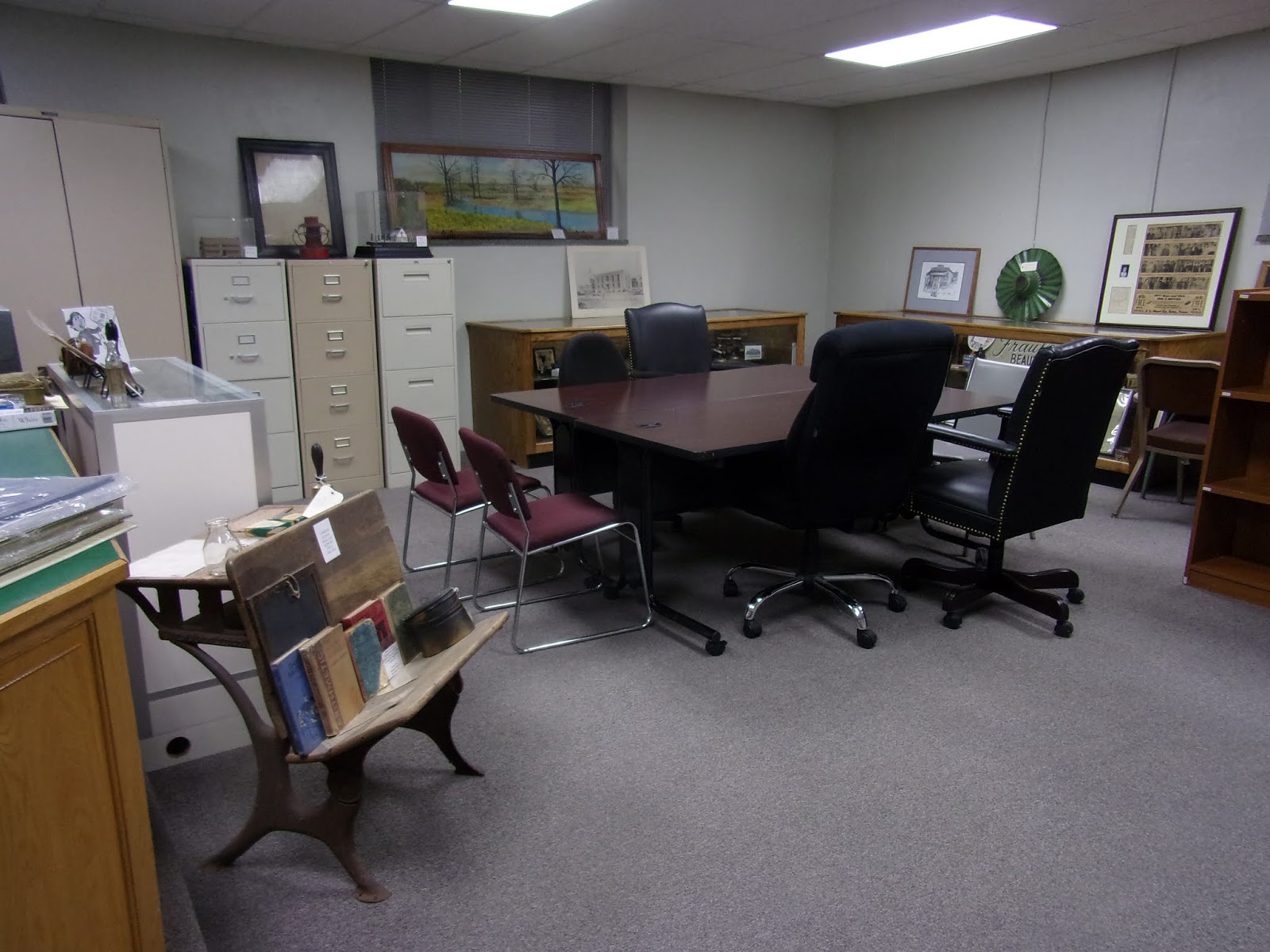 New Patrons Research Room, Houston County, TN. Archives