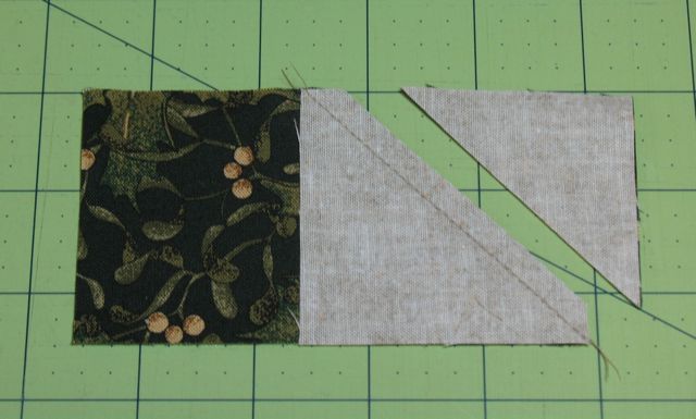 Neighborhood Quilt Club: Tree - Quilt Block Tutorial