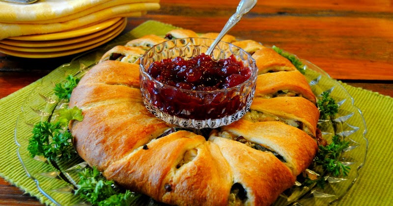 Cranberry Turkey Ring