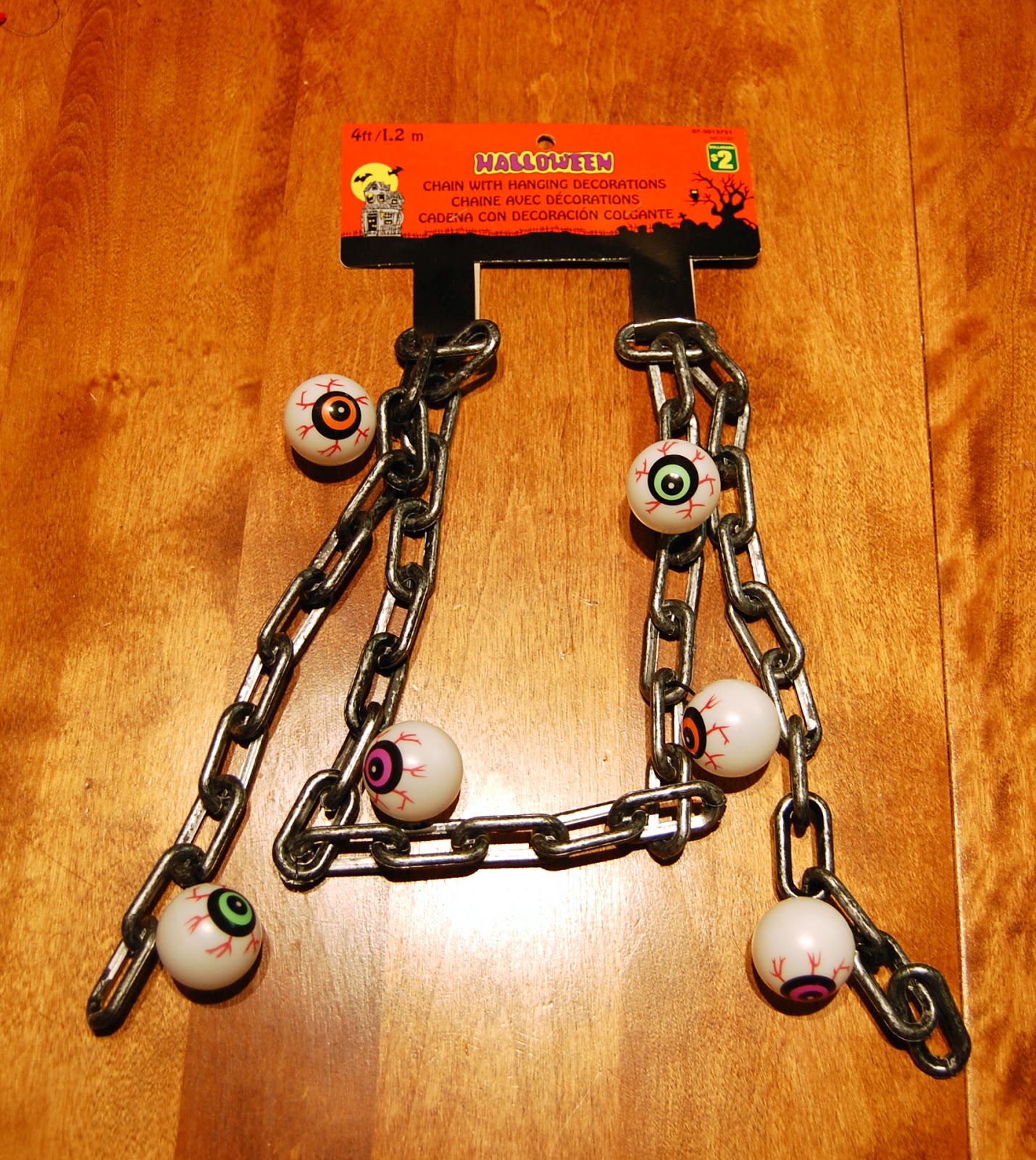 Fancy-free crafts: Costume manacles / hospital restraints