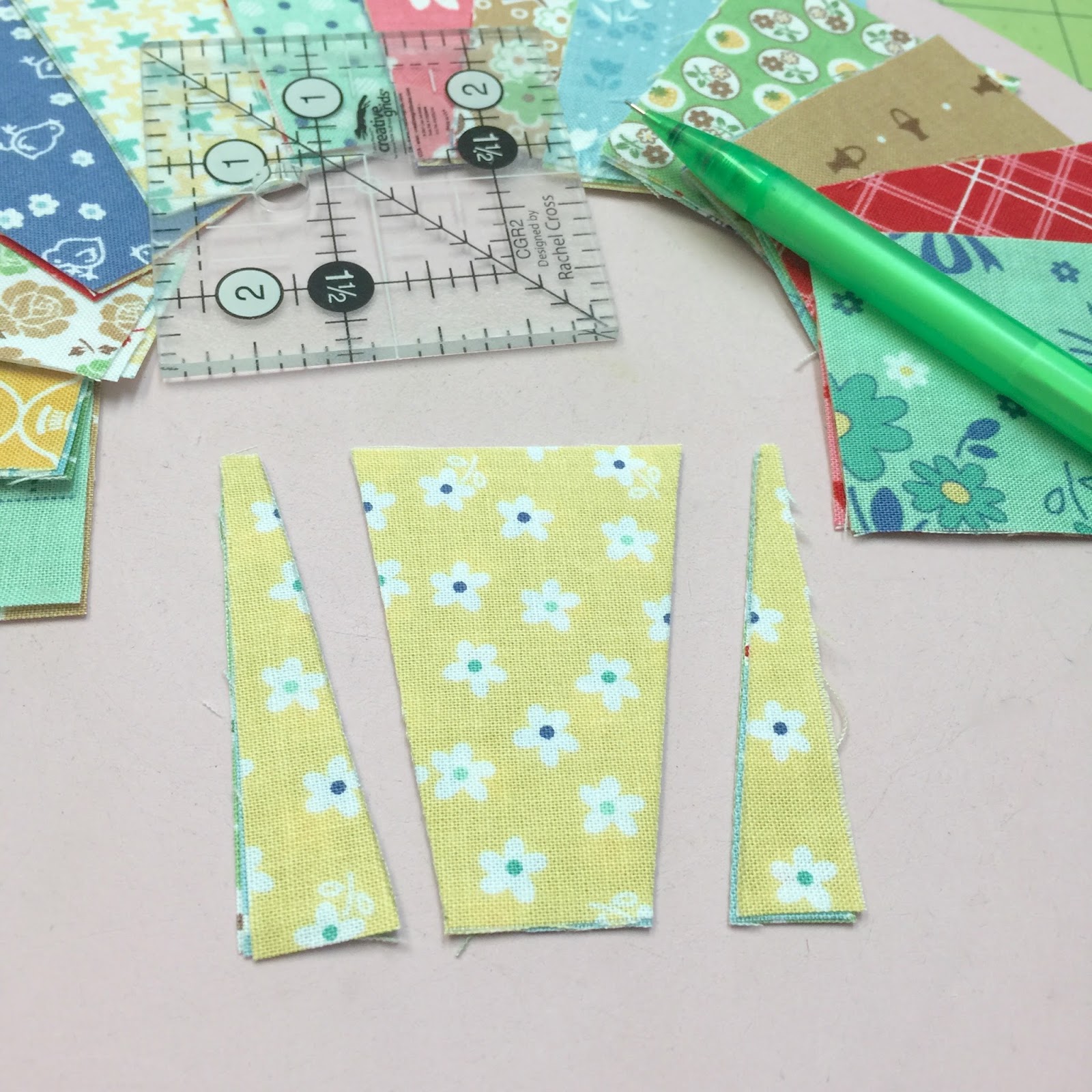 6" round Dresden Plate Tutorial using Sew Simple Shapes | Bee In My ...