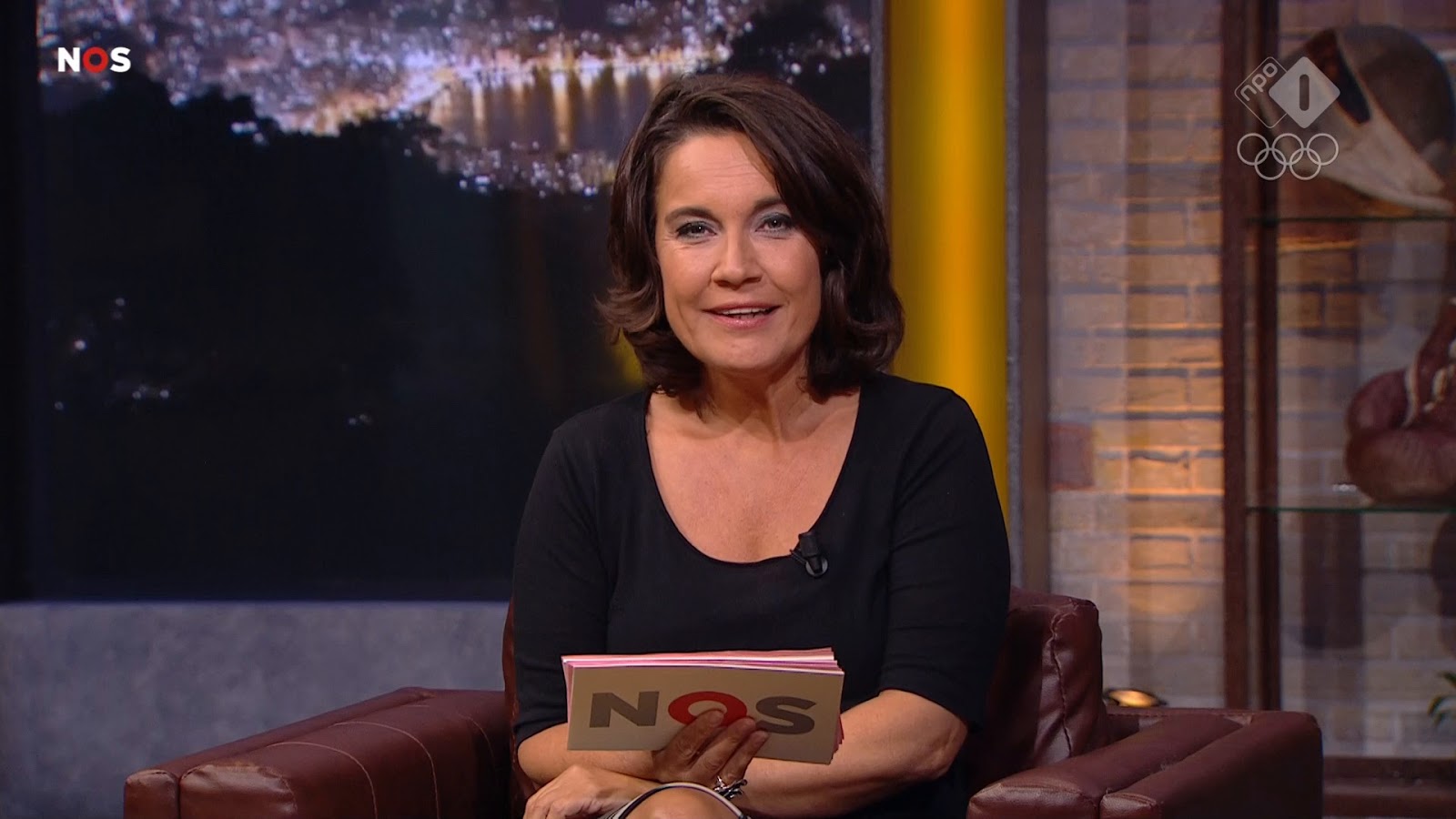 Dutch Babes: Dionne Stax & Dione de Graaff op 11 augustus 2016 tijdens ...