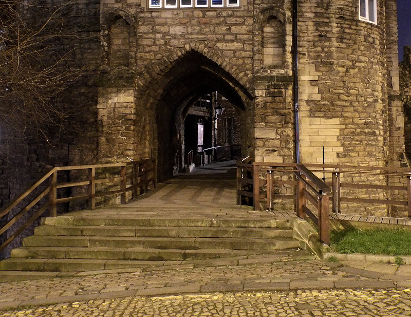 Photographs Of Newcastle: Castle Keep - Black Gate