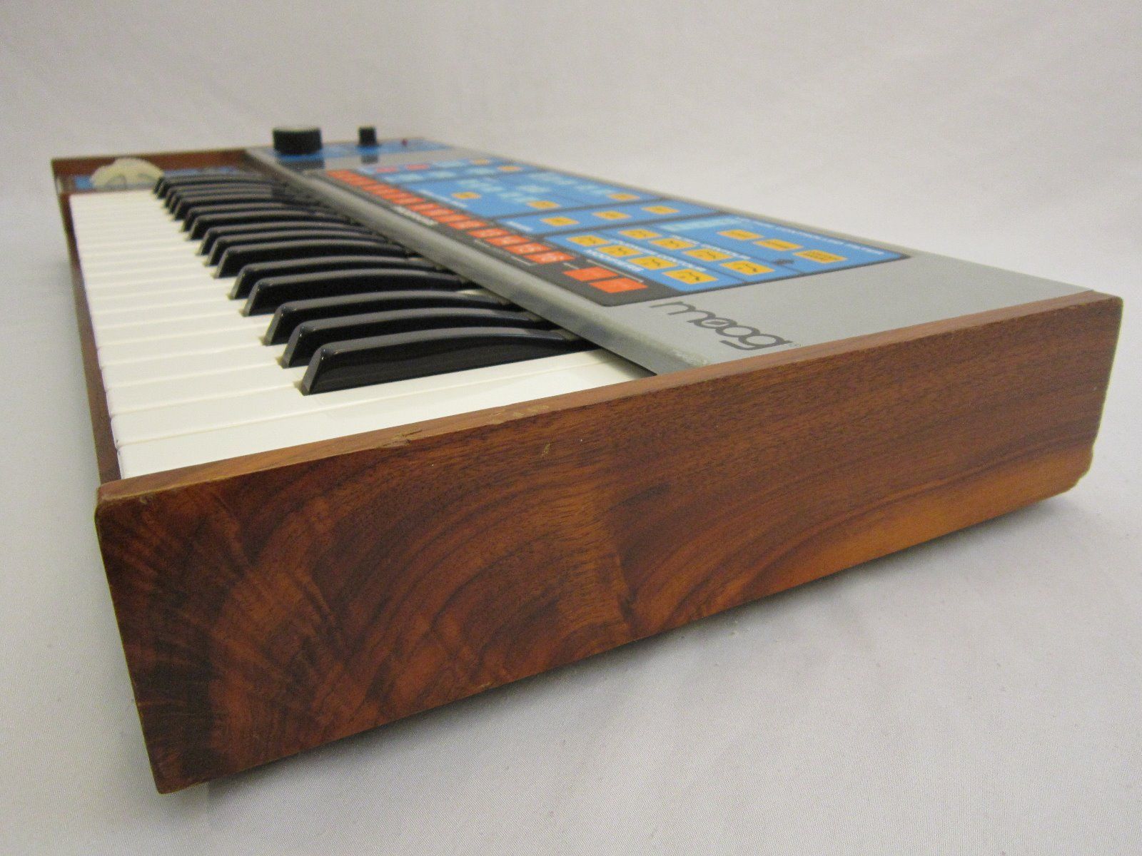 MATRIXSYNTH: Moog - The Source - Vintage Analog Synthesizer SN 1724