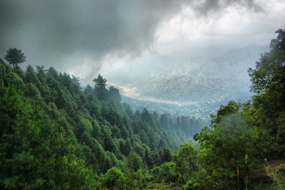 Poonch Azad Kashmir : Tolipeer Kashmir