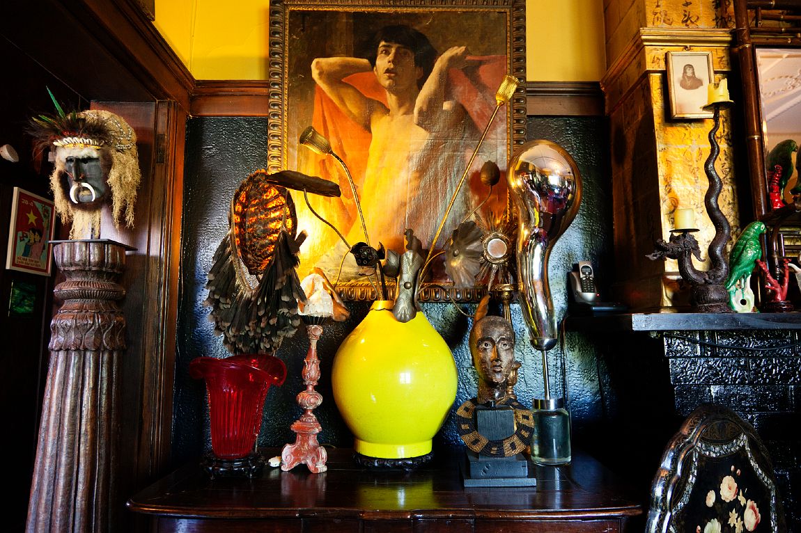 Oh, by the way...: BEAUTY: Interior AND Art--Gavin Brown and Peter Curnow