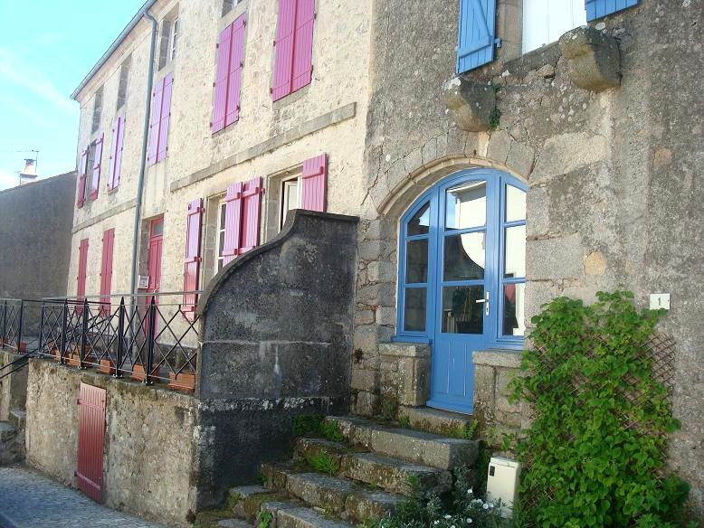 PHOTOS DE VENDEE: Promenade à Mortagne-sur-Sèvre