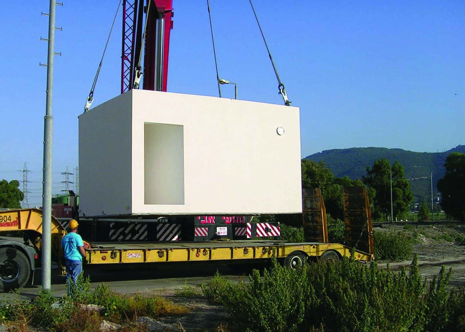 Chaos Global: Des abris anti-bombes mobiles déployés dans le sud d ...