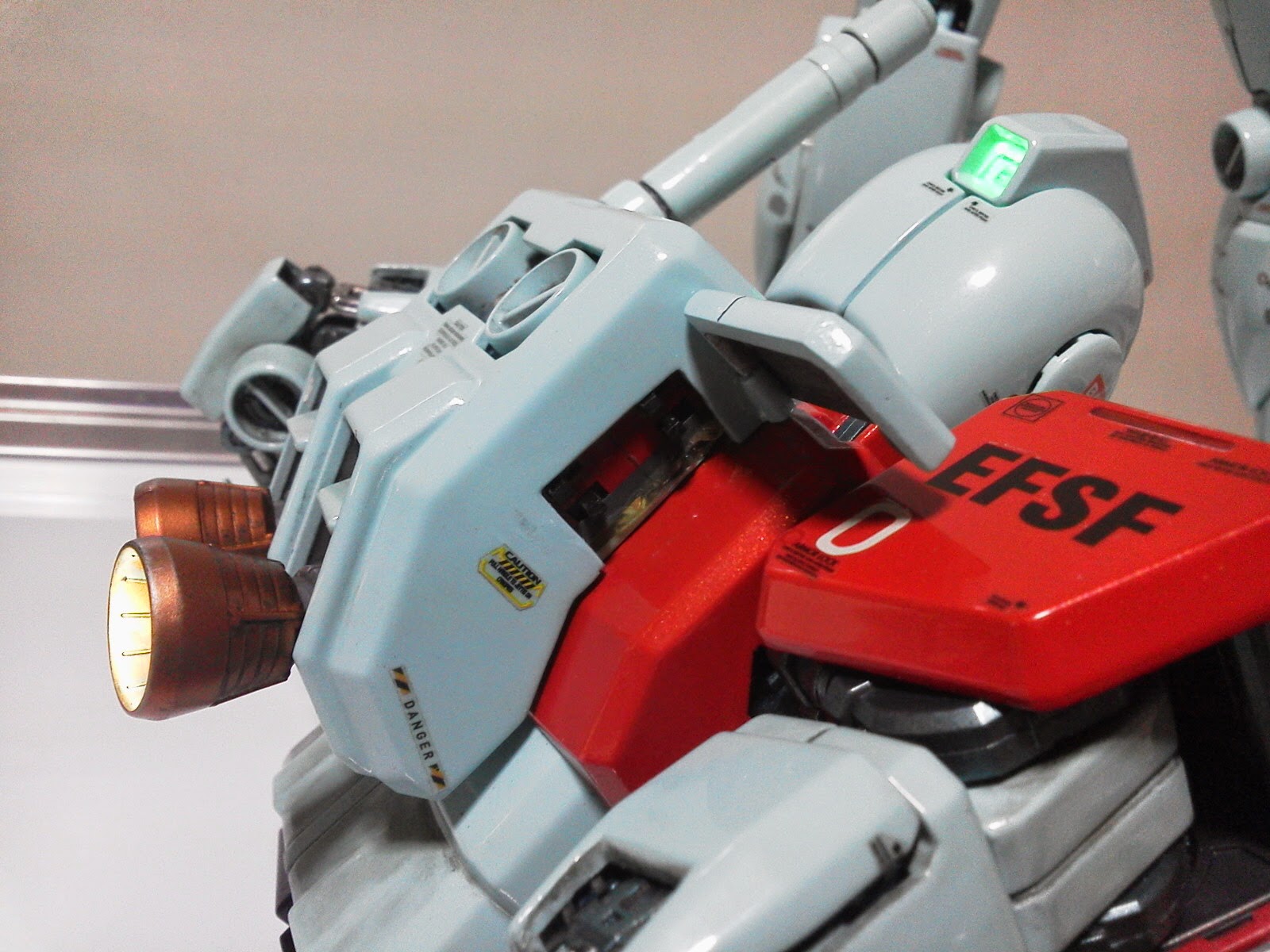 PG 1/60 RGM-79 GM Custom Build with LED