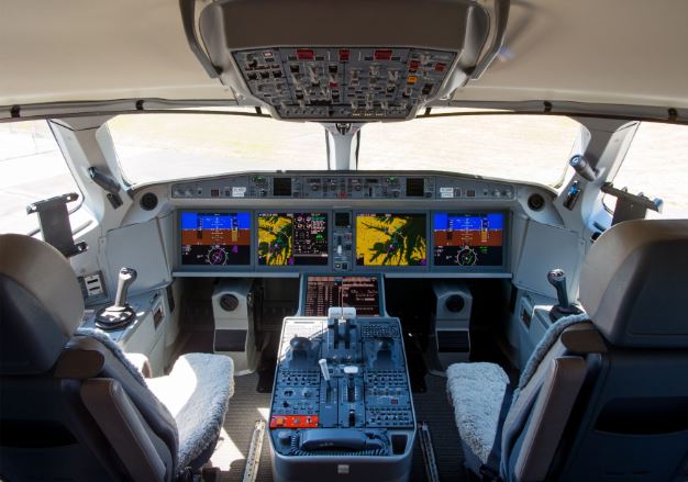 Airbus A220-300 Jet, Specs, Cabin, Engines, Cockpit, and Price ...