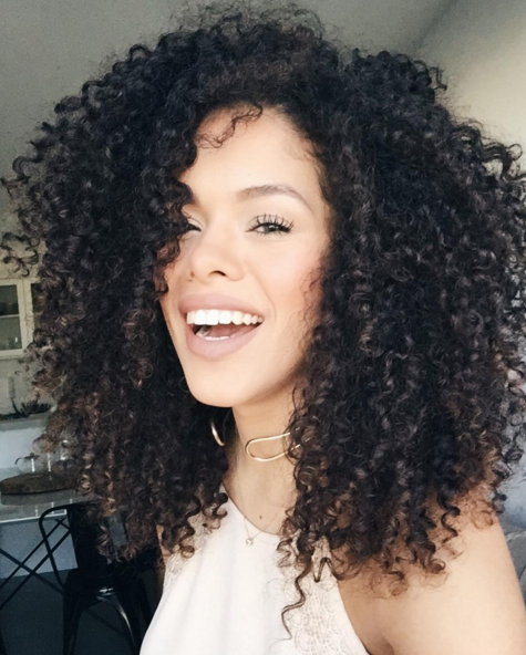 Estilo | Rayza Nicácio - dois altos