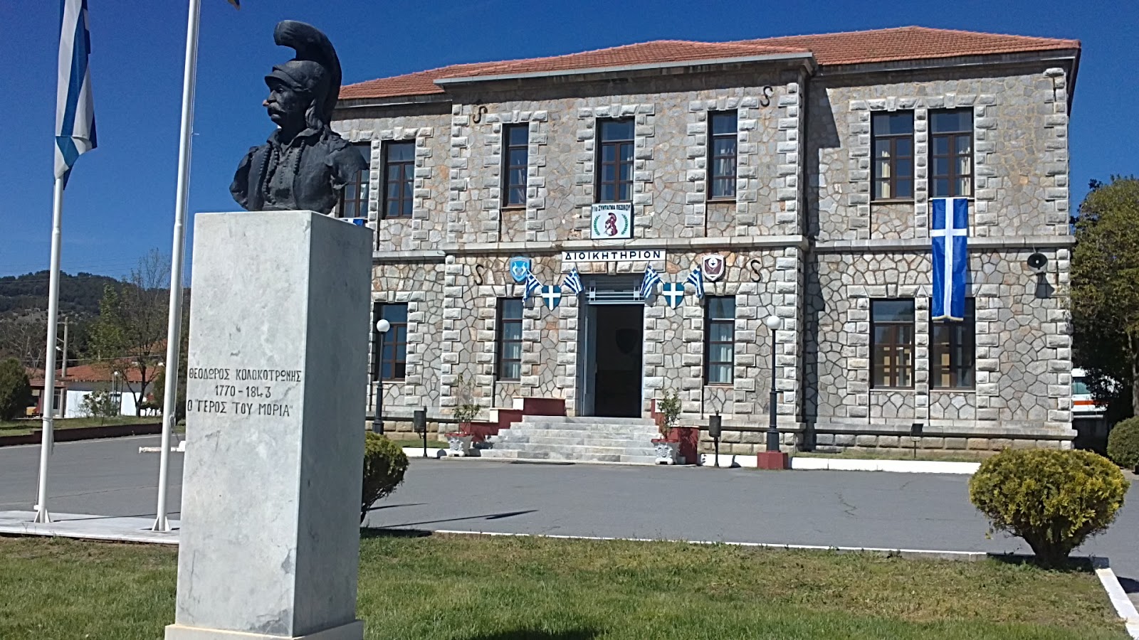 ΑΠΟΚΛΕΙΣΤΙΚΟ: ΔΕΝ ΦΕΥΓΕΙ ΤΟ 11ο ΣΥΝΤΑΓΜΑ ΠΕΖΙΚΟΥ ΚΑΙ ΑΥΤΟ ΕΙΝΑΙ Η ...