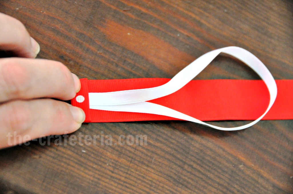 The Crafeteria: Pacifier Clip Tutorial