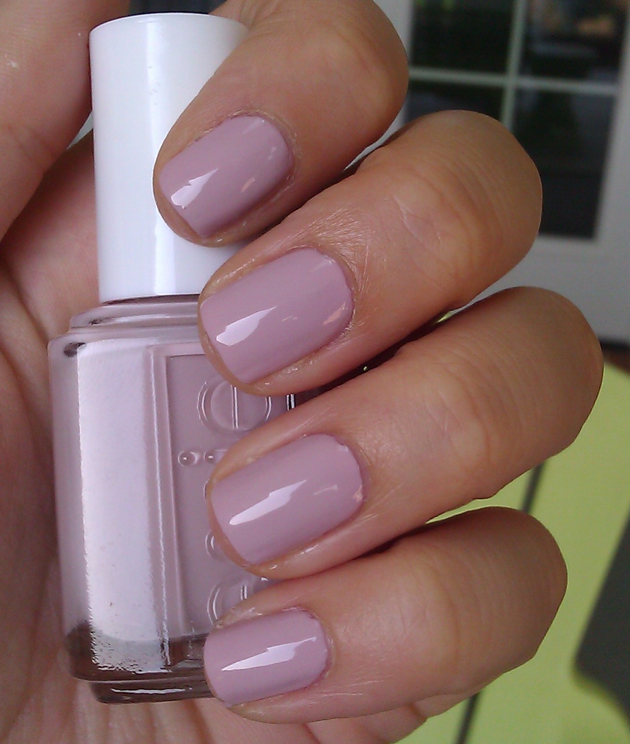 Polish or Perish: Berry Yoghurt - Essie Neo Whimsical