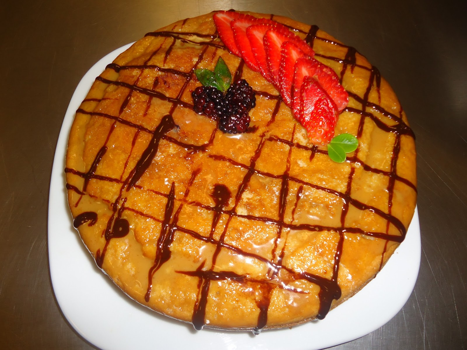 sancarlosfortin: ricos pasteles caseros en el jardin de marilu