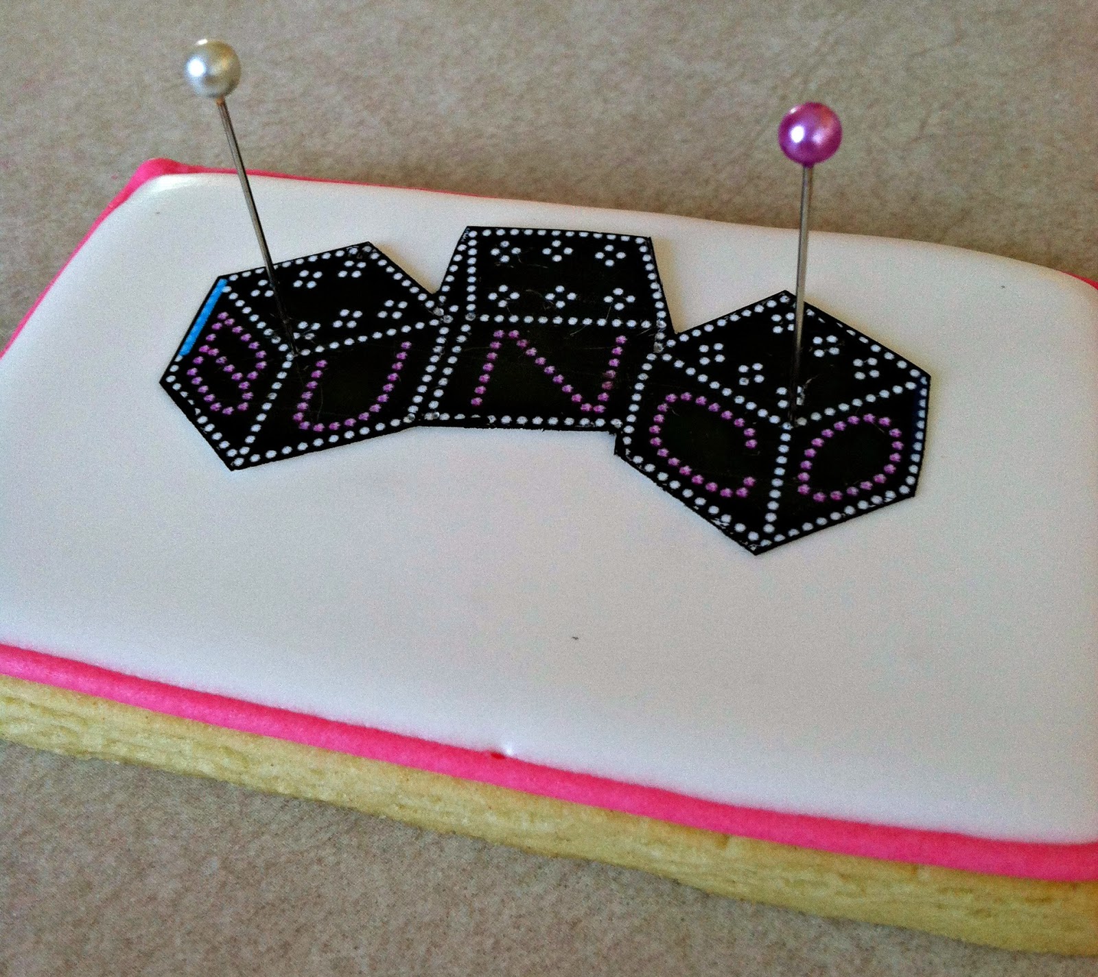 Sugar Beez Buzz: How It's Made - Bunco Cookie Edition