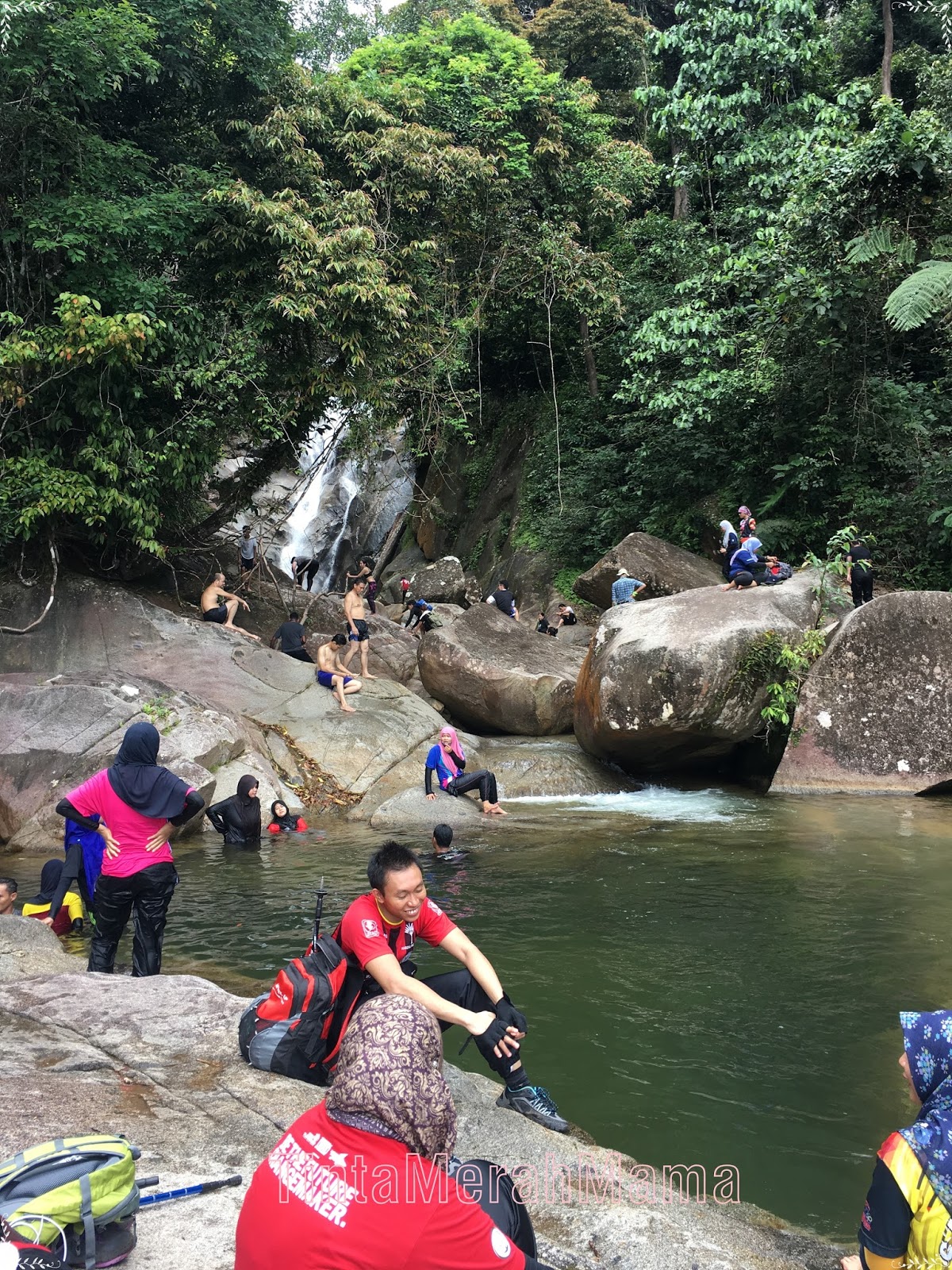 tintamerahmama: Jangkar Waterfall, Kampung Jantan, Lundu Sematan