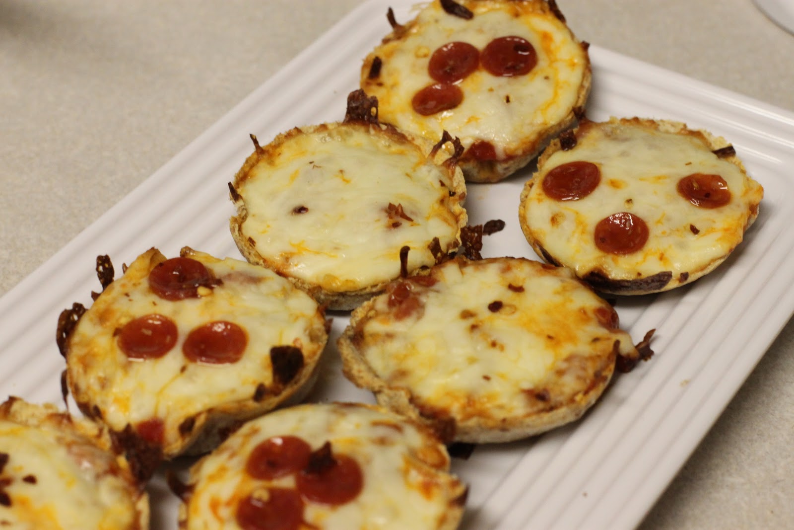 Team Willi: Mini Deep Dish Pizzas