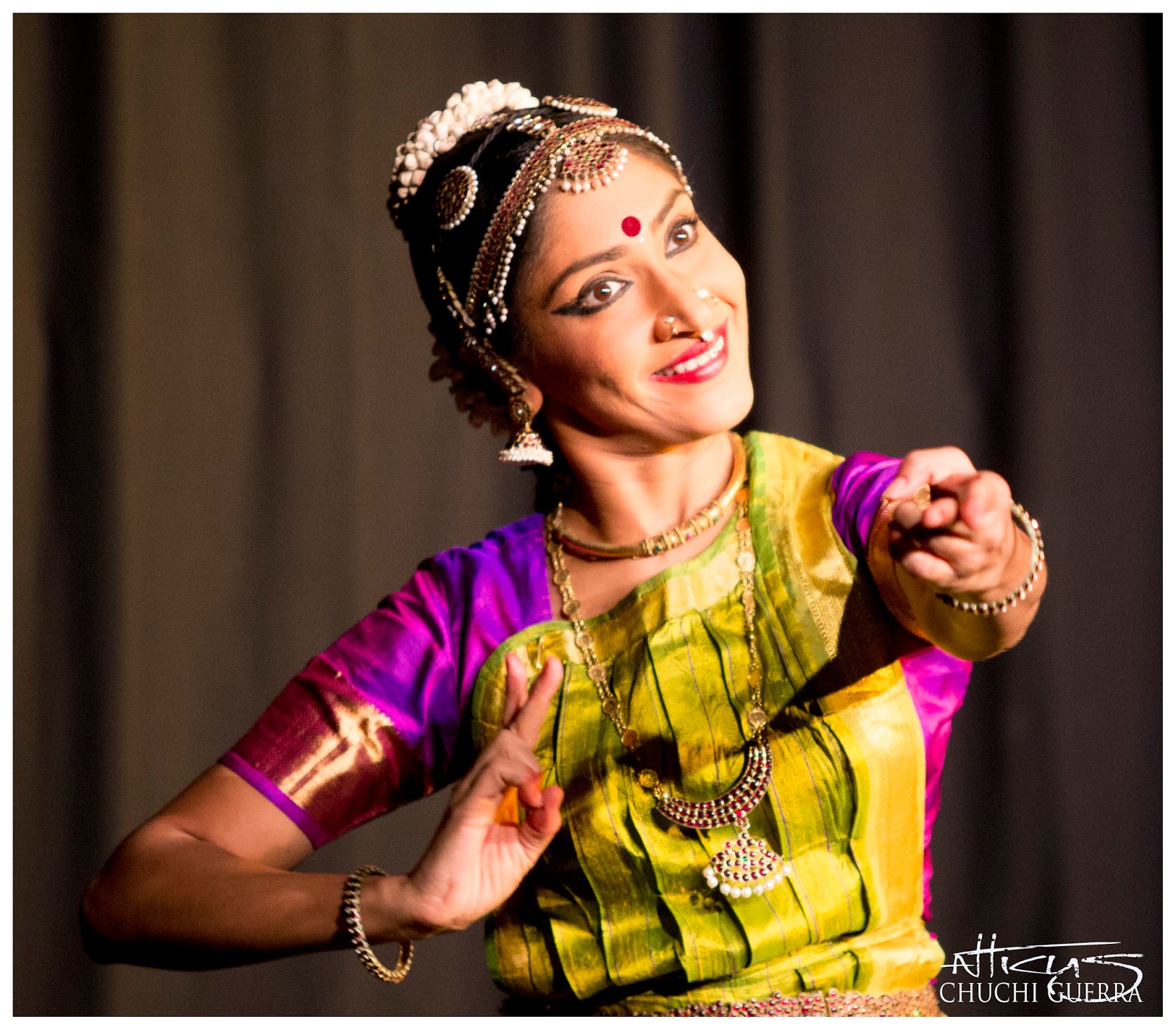 LO QUE QUIERAN VER Y MIRAR TUS OJOS: DANZA CLASICA INDIA BHARATA NATYAM ...