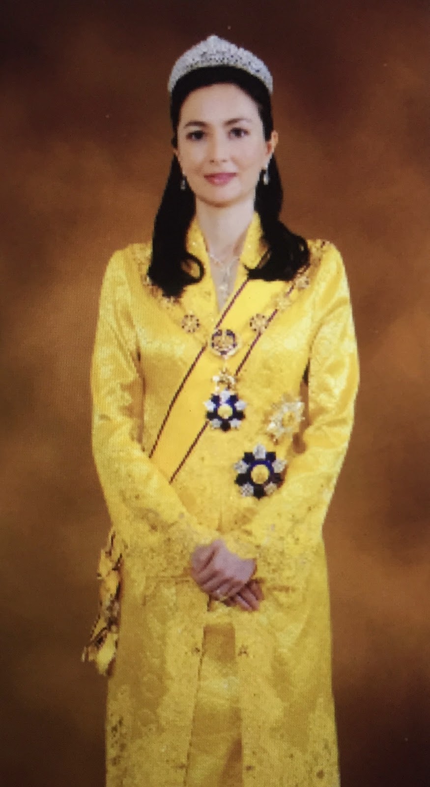..WARISAN PERMAISURI MELAYU..: Raja Permaisuri Perak Tuanku Zara Salim.