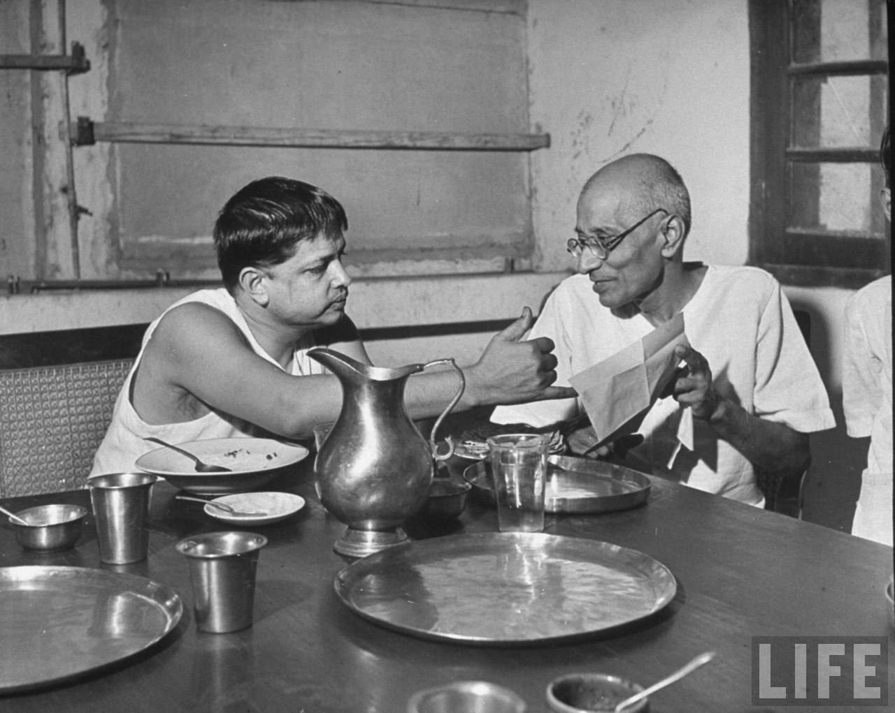 Four Generations Of Mahatma Gandhi Family Photos | Rare & Old Vintage ...