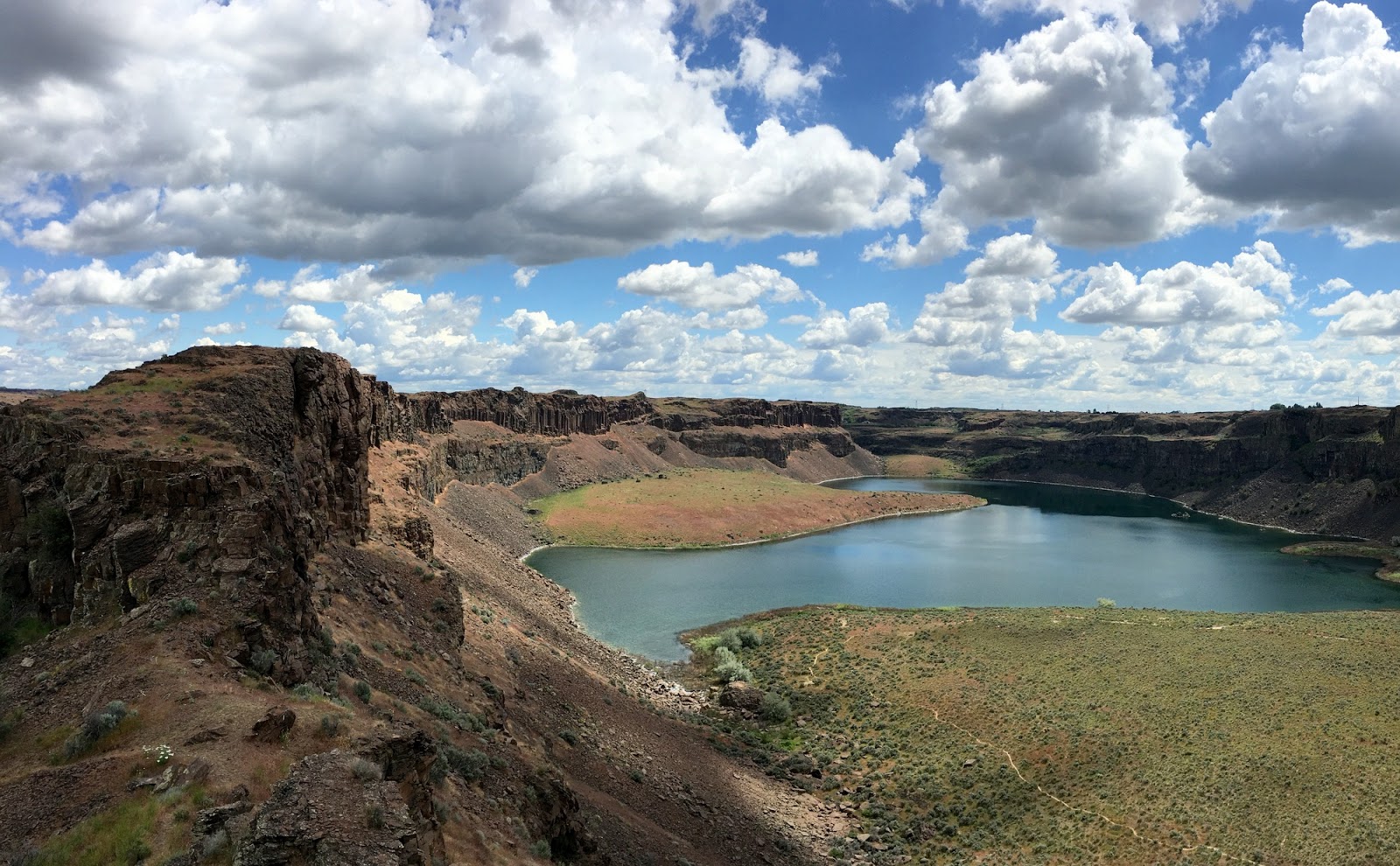 hshipman: Potholes Coulee
