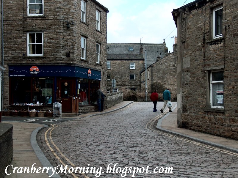 Cranberry Morning: Wensleydale Creamery at Hawes - Anglophile Friday