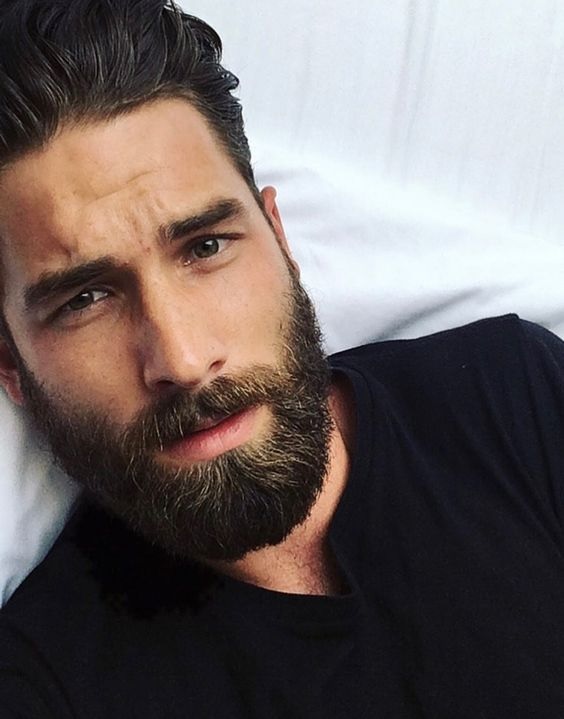 Photo barbe homme tendance
