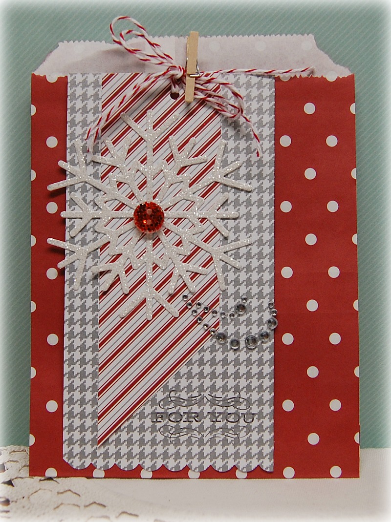 From My Bungalow: Ruby Red Gift Bags