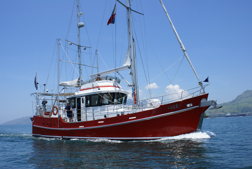 Velero Simbad: Trawlers
