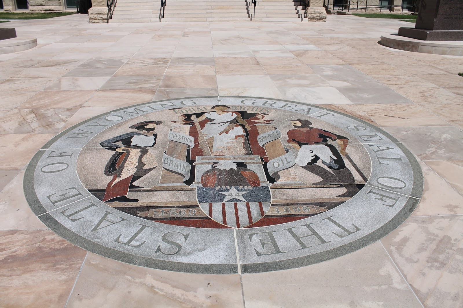 The Roadrunner Chronicles: Wyoming State Capitol