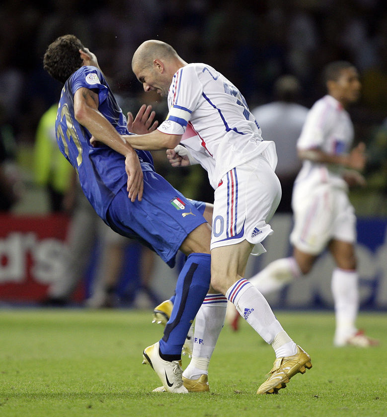 Football Wallpaper: Zidane vs. Materazzi World Cup Final (France vs ...