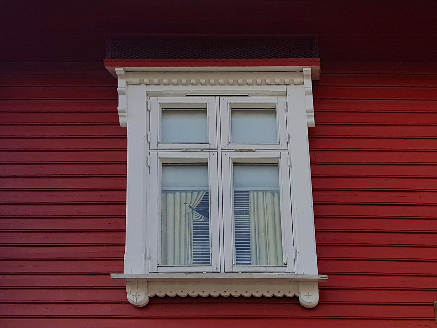 The curious case of a window in Stavanger...