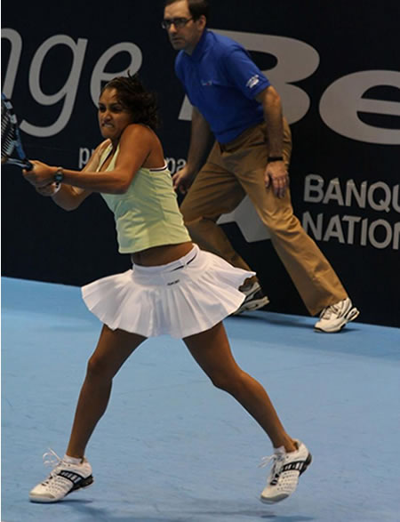 Arassoe: TENNIS HOTIE - AMERICAN SUNITHA RAO
