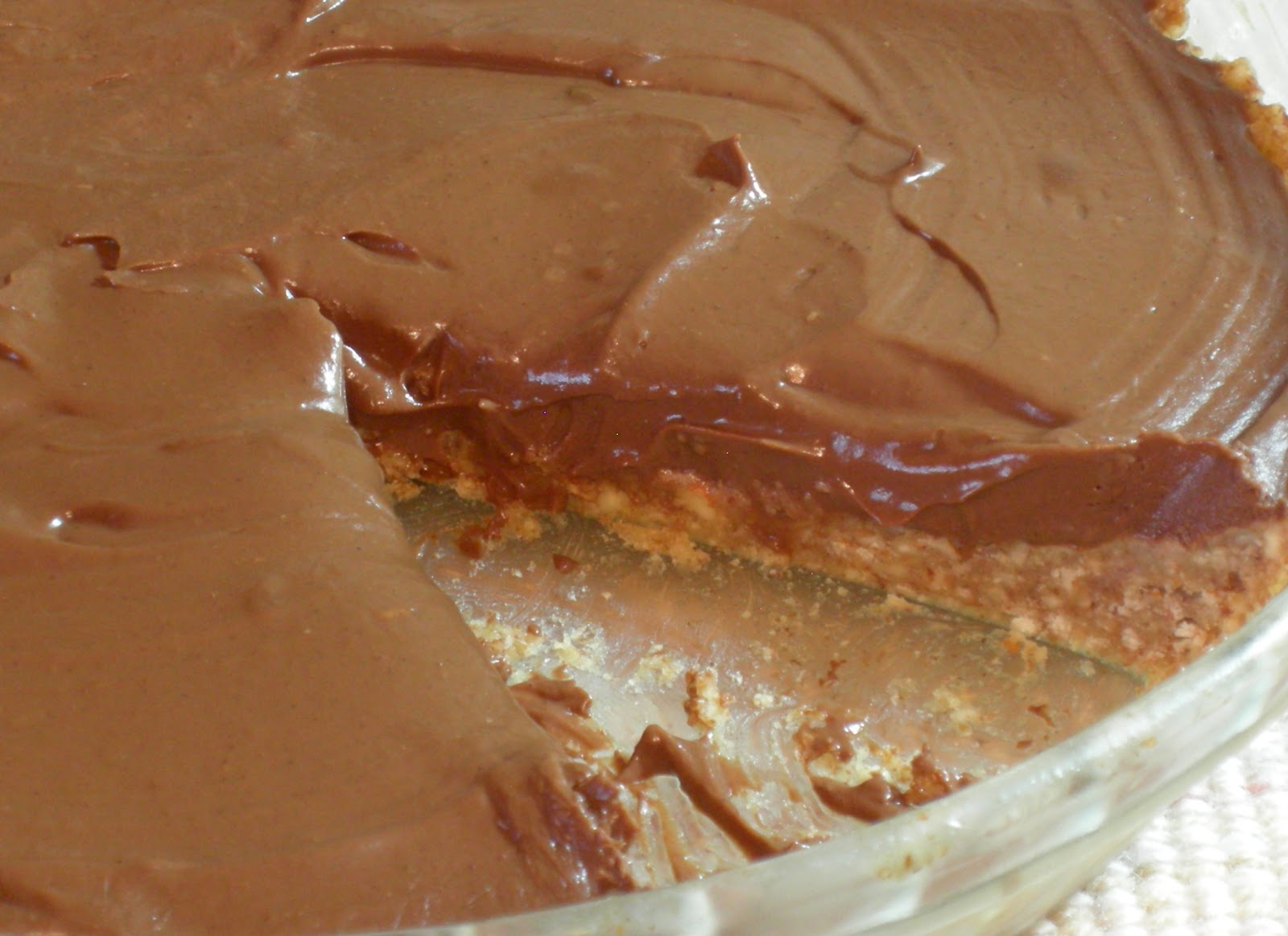 Additive-Free Eats: Chocolate Mousse Torte (no-bake)