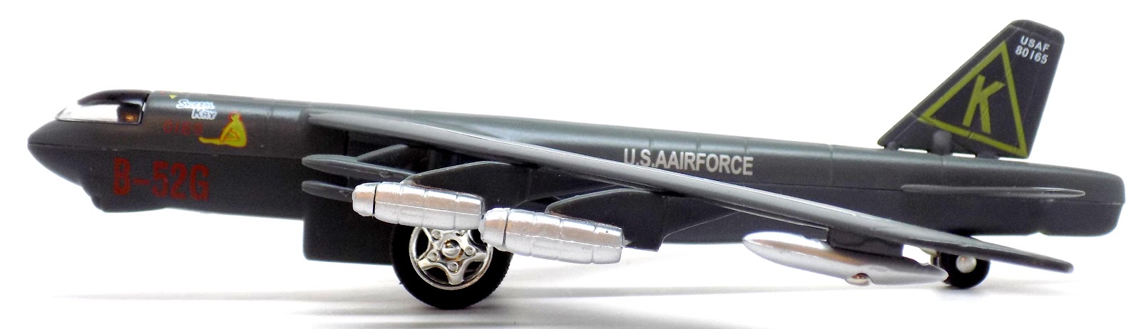 Toys and Stuff: China (Unknown Mfr) Diecast B-52 Stratofortress