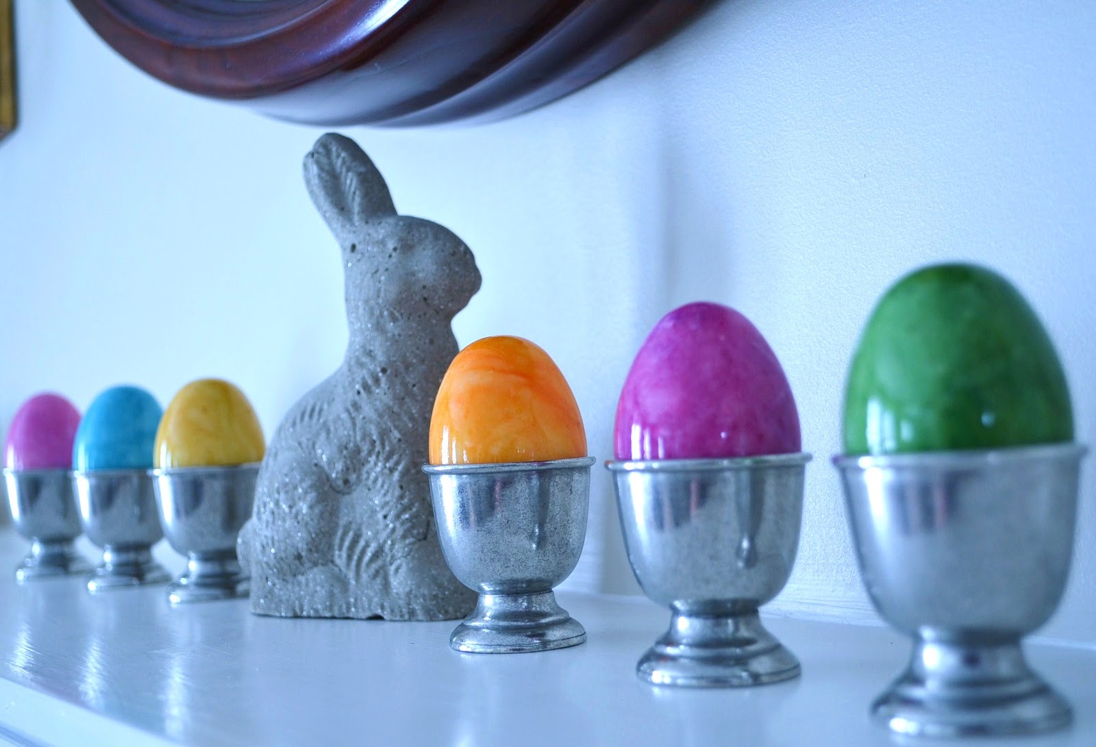 Acanthus and Acorn: Happy Easter!